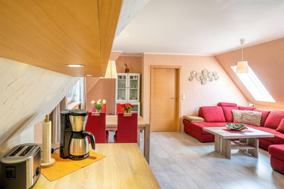 65 M² Ferienwohnung ∙ 2 Schlafzimmer ∙ 5 Gäste - Kurort Seiffen