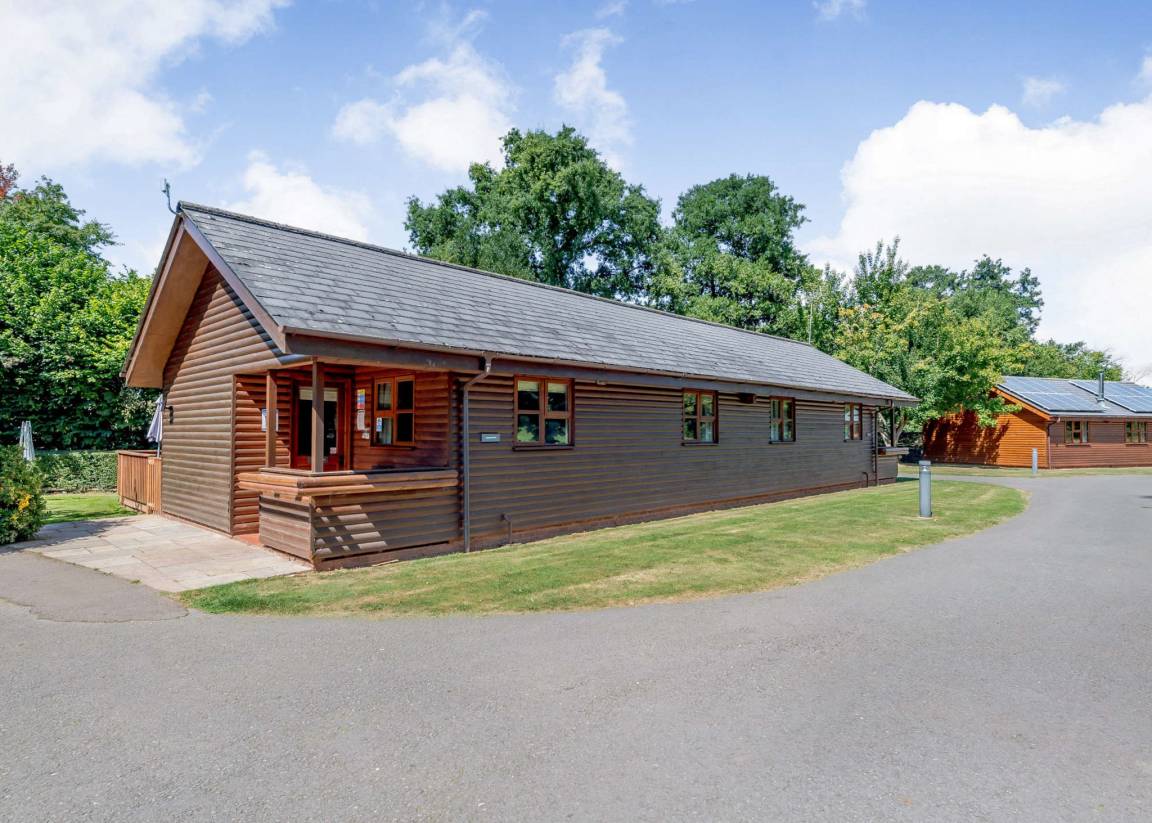 Chalet ∙ 1 Slaapkamer ∙ 2 Gasten - Cotswolds