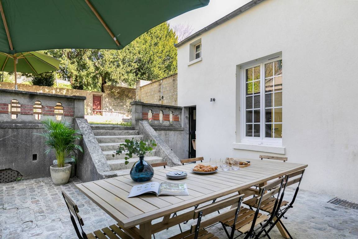 430 M² Chambre Privée ∙ 1 Chambre ∙ 16 Personnes - Pontoise