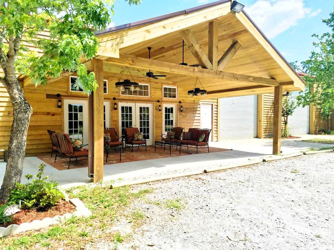 House ∙ 1 Bedroom ∙ 12 Guests - Statesboro, GA