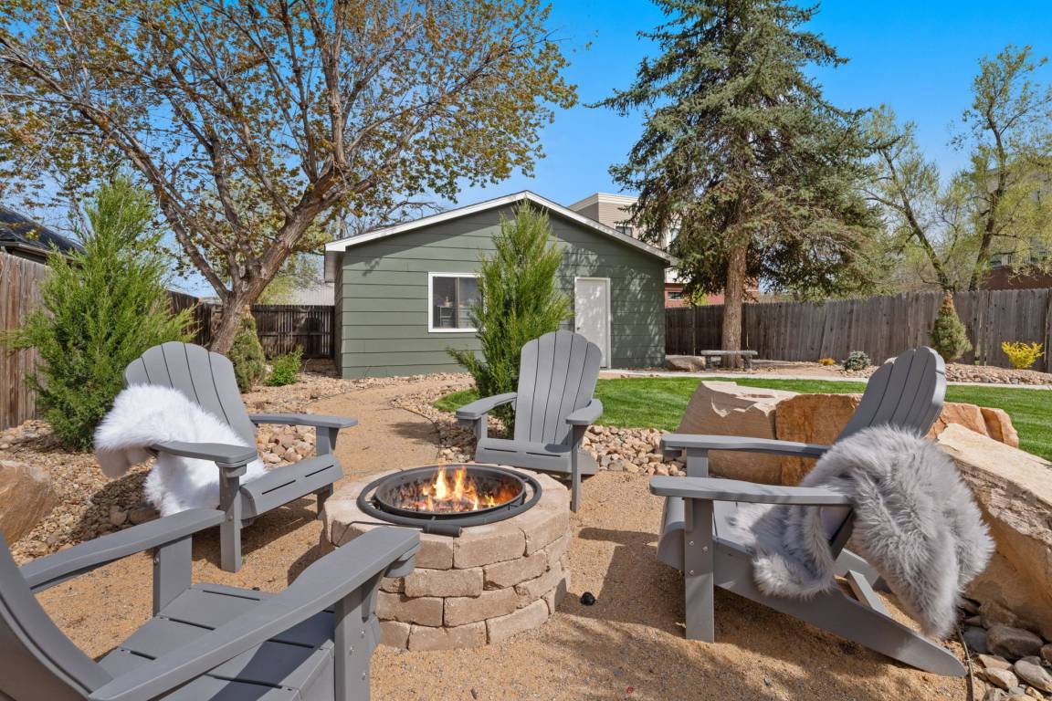 212 M² House ∙ 4 Bedrooms ∙ 12 Guests - Fort Collins, CO
