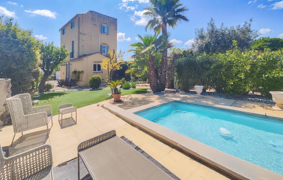 150 M² Casa Vacanza ∙ 3 Camere Da Letto ∙ 8 Ospiti - Pézenas