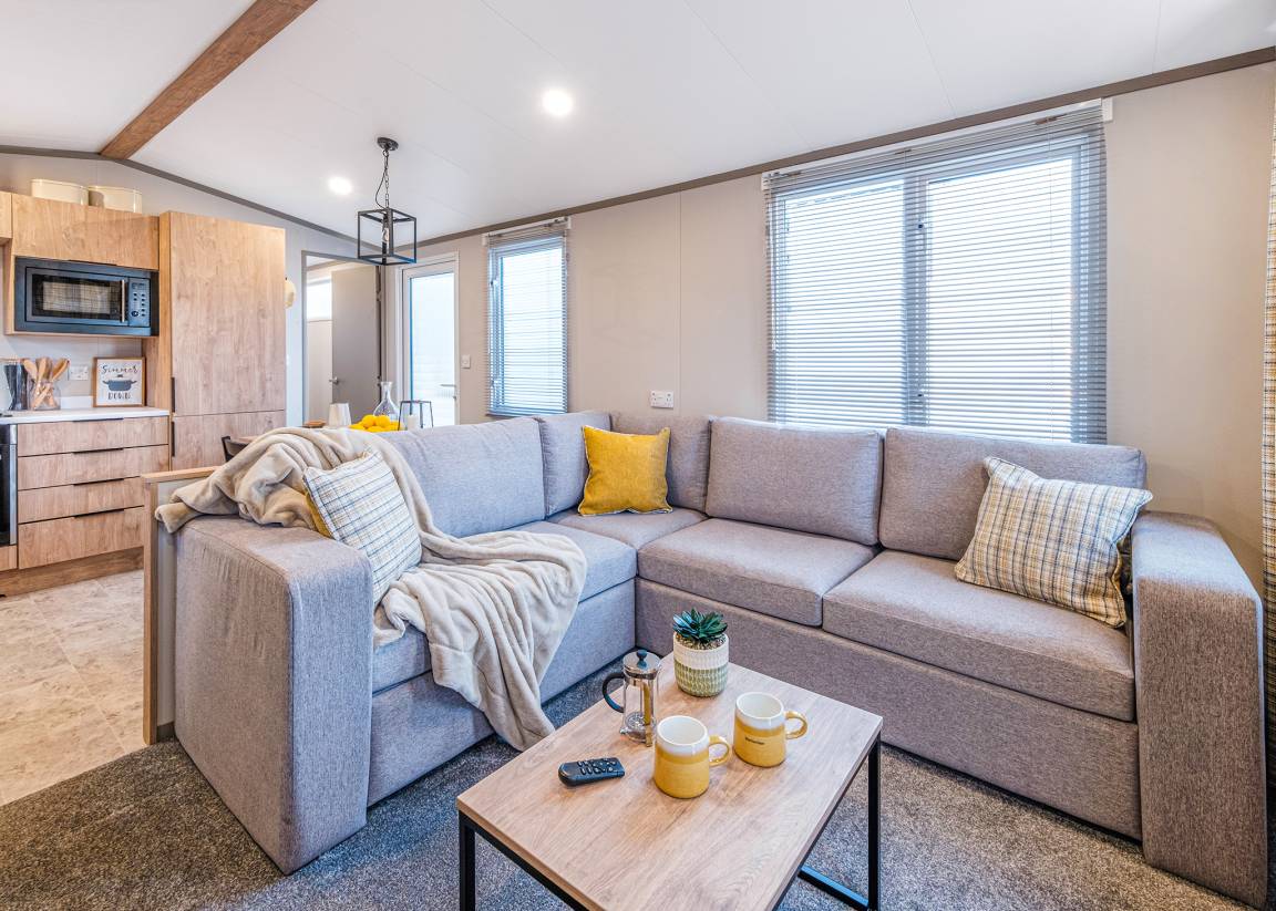Caravan ∙ 3 Bedrooms ∙ 6 Guests - Wales