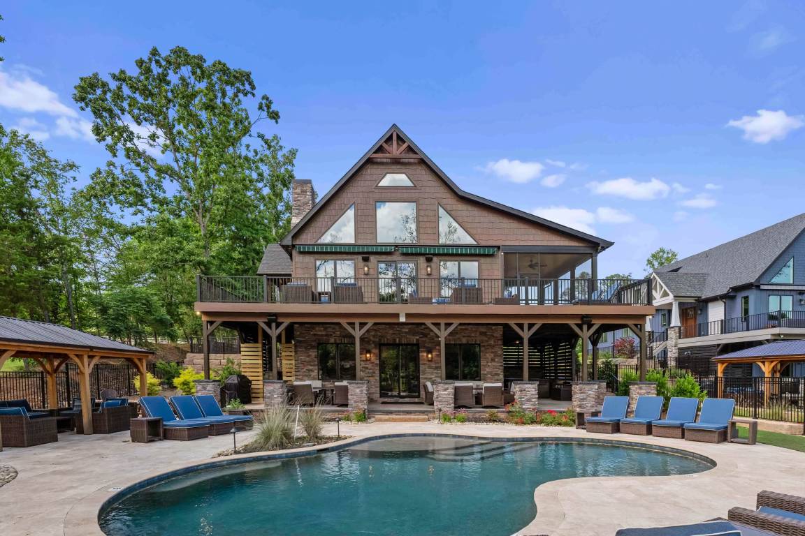 418 M² House ∙ 14 Bedrooms ∙ 43 Guests - Lake Norman, NC
