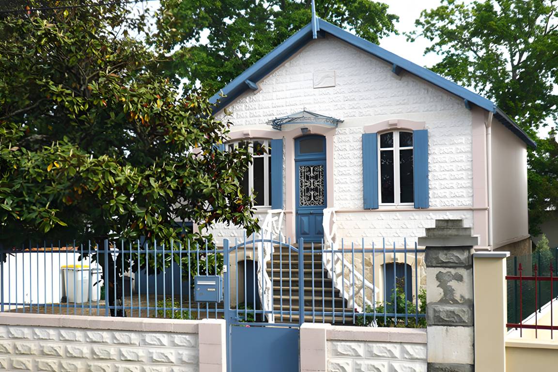100 M² Maison De Vacances ∙ 4 Chambres ∙ 10 Personnes - Fouras