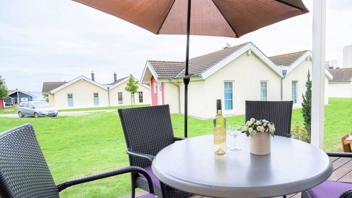 70 M² Ferienhaus ∙ 2 Schlafzimmer ∙ 5 Gäste - Scharbeutz