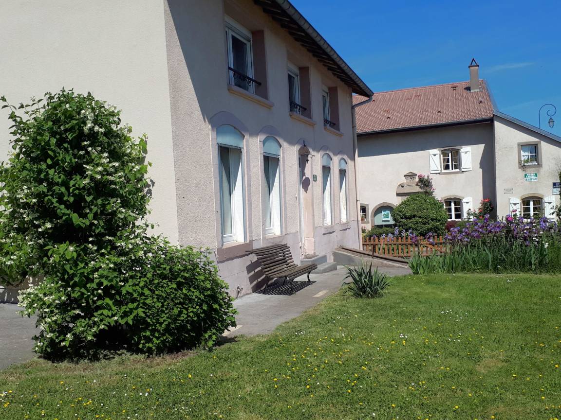 260 M² Cottage ∙ 4 Chambres ∙ 8 Personnes - Meurthe-et-Moselle