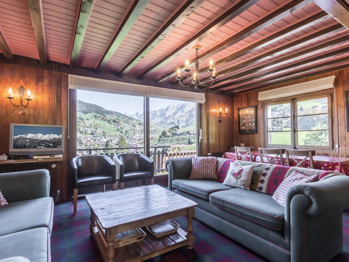 100 M² Chalet ∙ 4 Schlafzimmer ∙ 8 Gäste - La Clusaz