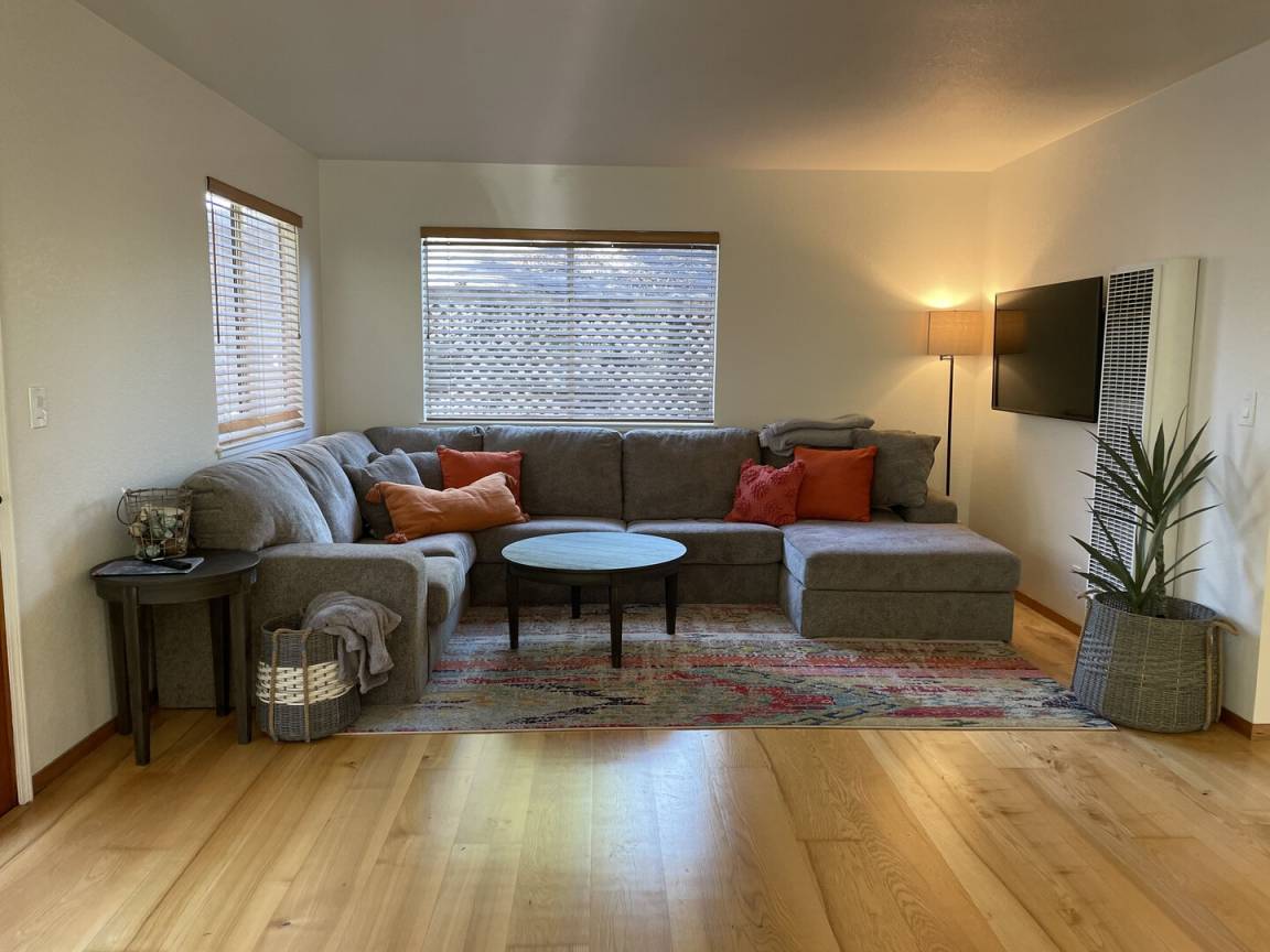 100 M² House ∙ 2 Bedrooms ∙ 1 Guest - Santa Cruz, CA