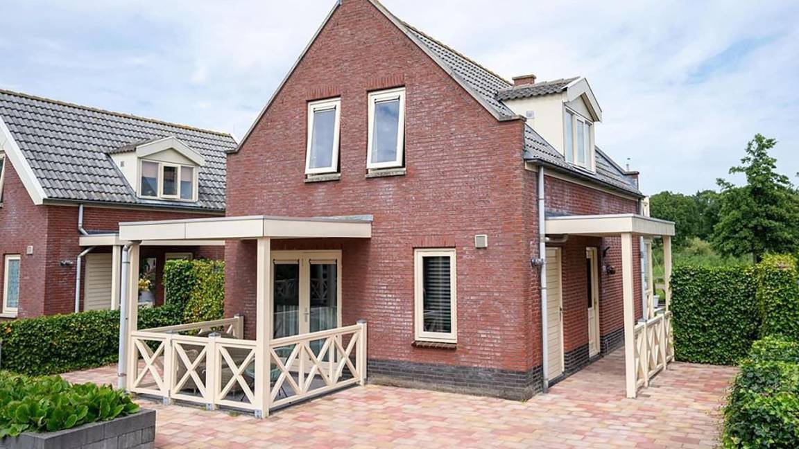 100 M² Huis ∙ 3 Slaapkamers ∙ 6 Gasten - Hellevoetsluis
