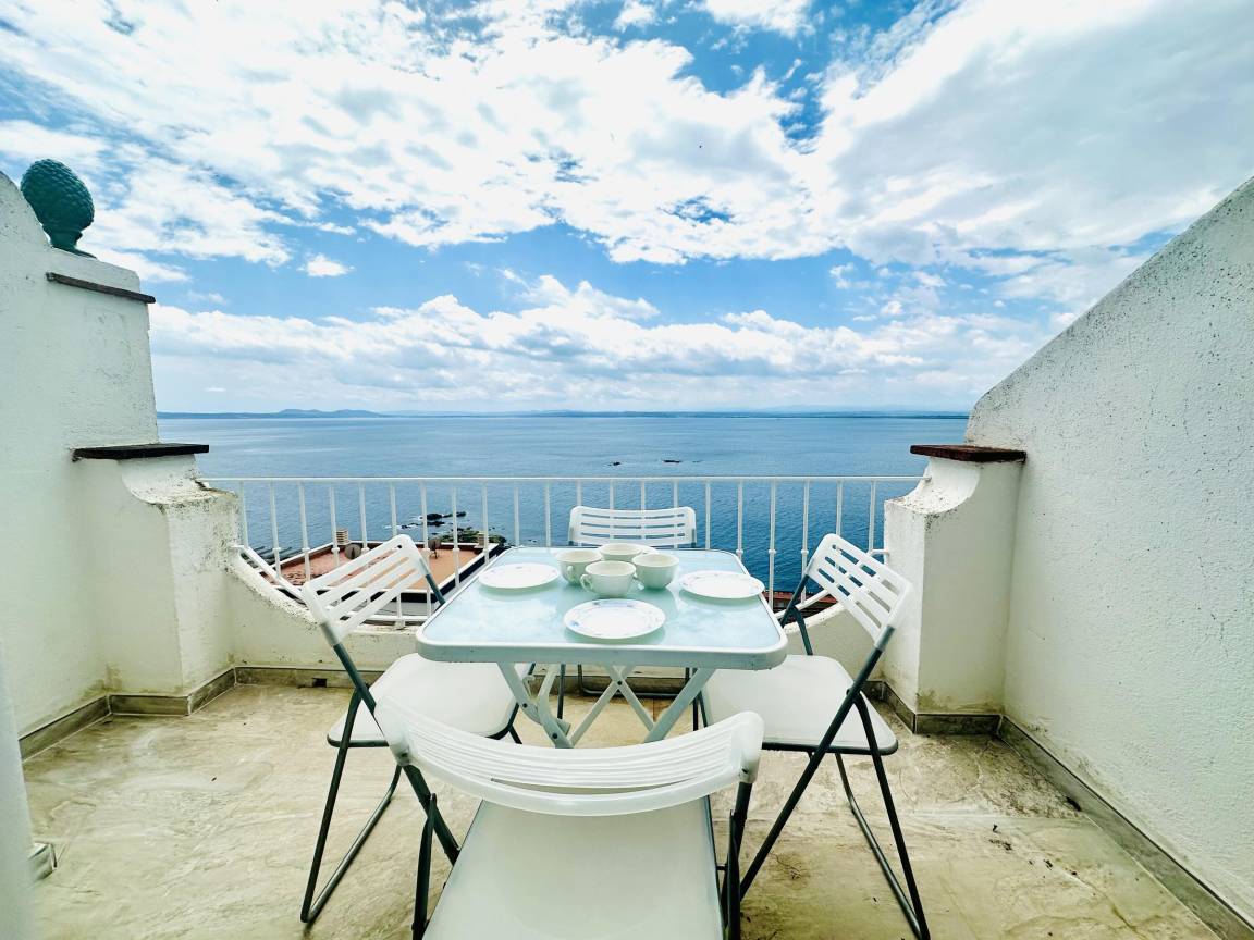 41 M² House ∙ 1 Bedroom ∙ 4 Guests - Roses