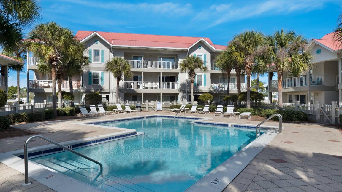 Apartment ∙ 1 Bedroom ∙ 4 Guests - Seaside, FL