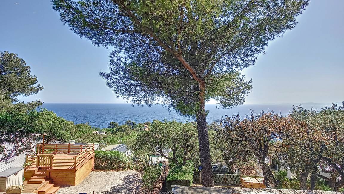 56 M² Chalet ∙ 2 Bedrooms ∙ 4 Guests - Var