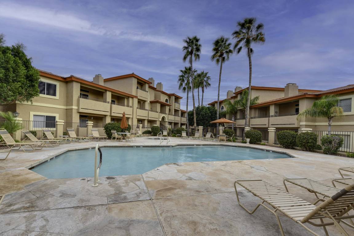 100 M² Apartment ∙ 2 Bedrooms ∙ 4 Guests - 