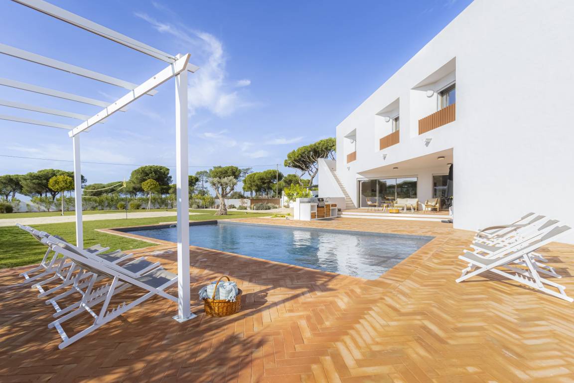 340 M² Villa ∙ 4 Schlafzimmer ∙ 12 Gäste - Faro