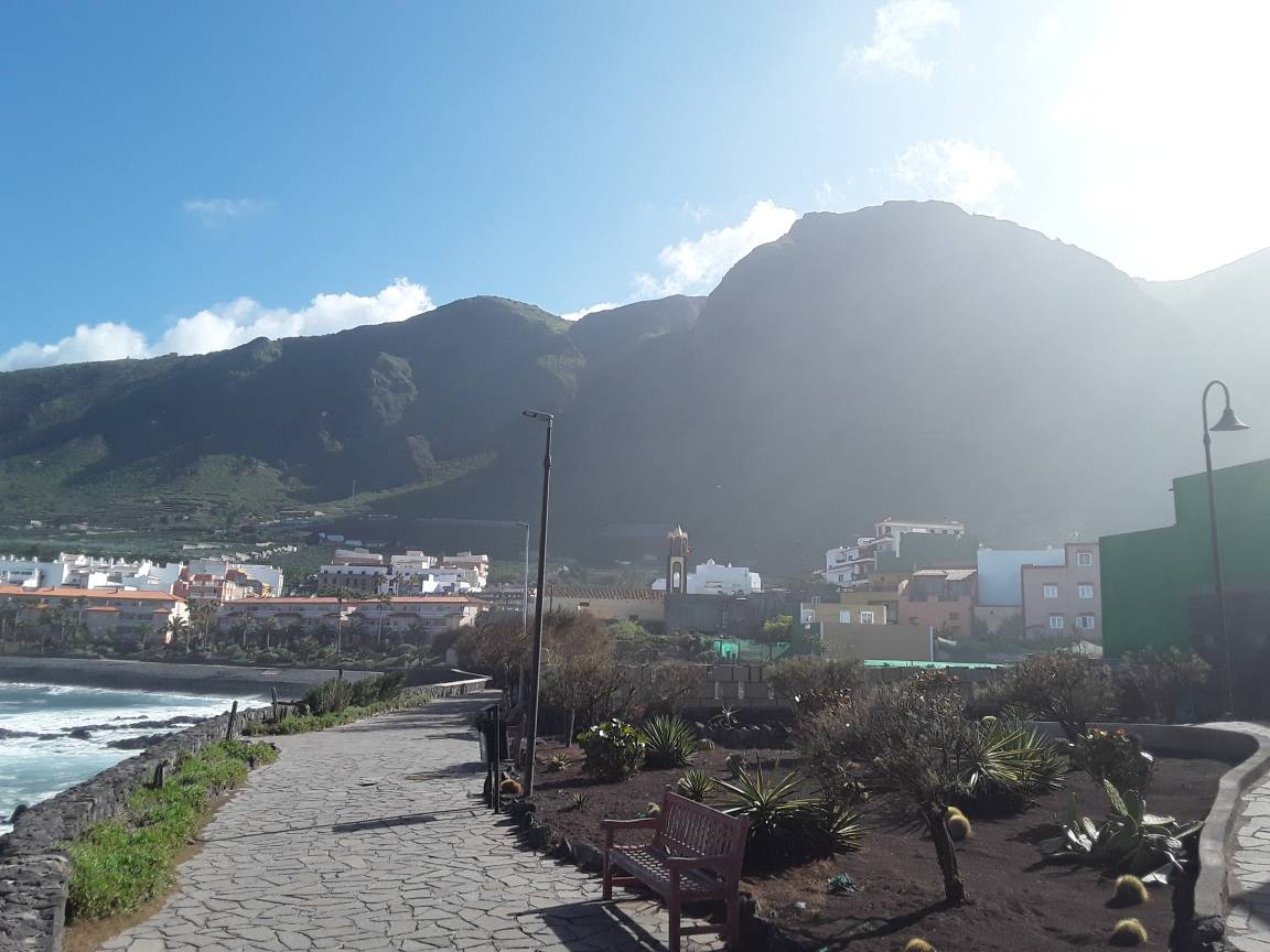 150 M² Apartamento ∙ 2 Habitaciones ∙ 4 Huéspedes - Garachico