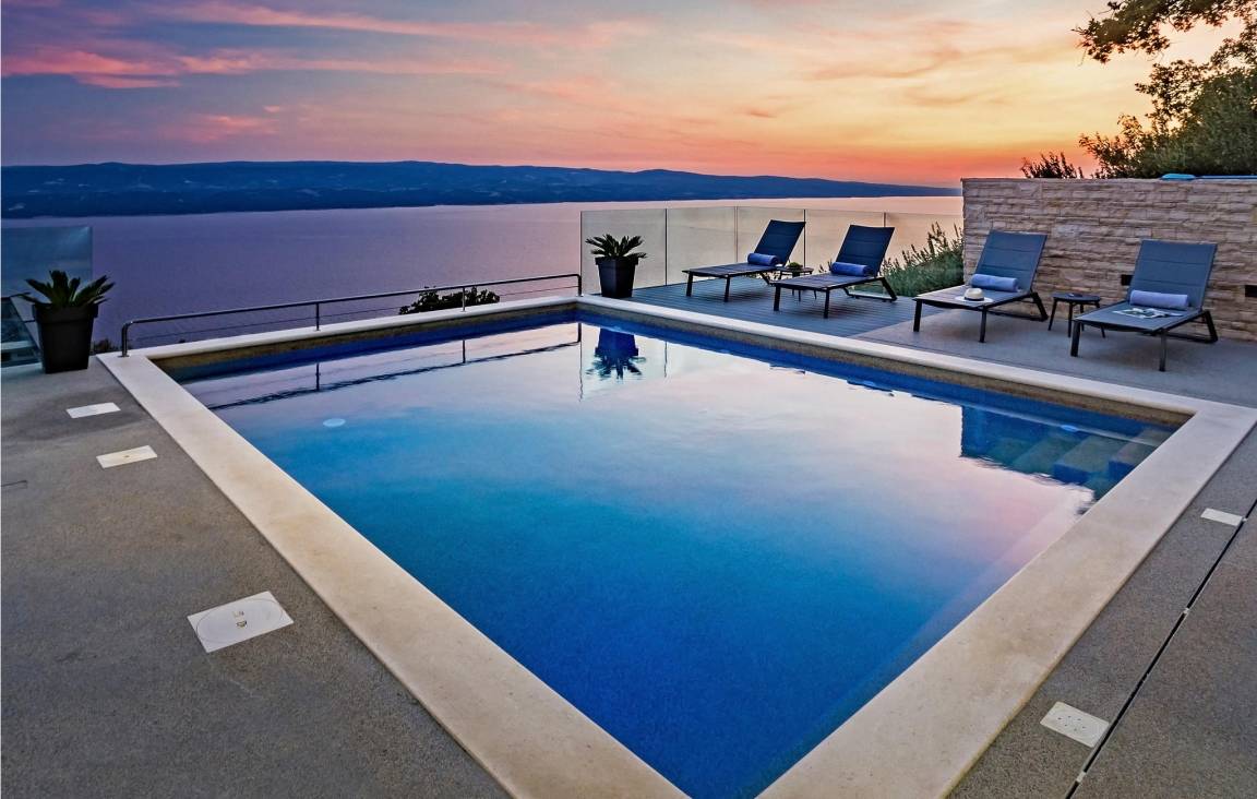 350 M² Ferienhaus ∙ 4 Schlafzimmer ∙ 8 Gäste - Omiš