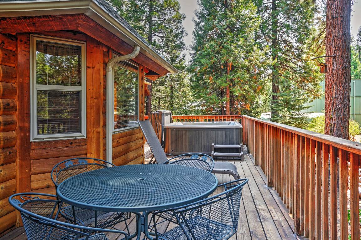 195 M² House ∙ 3 Bedrooms ∙ 11 Guests - Shaver Lake, CA