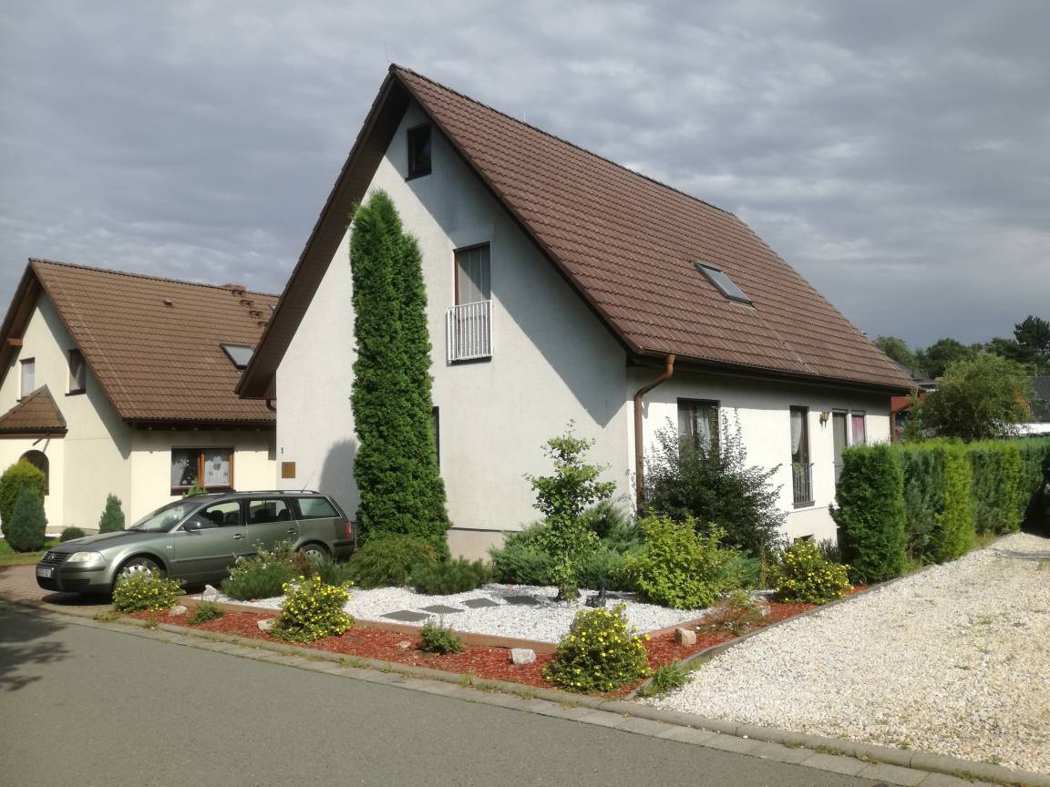 70 M² Apartment ∙ 1 Bedroom ∙ 4 Guests - Reichenbach im Vogtland
