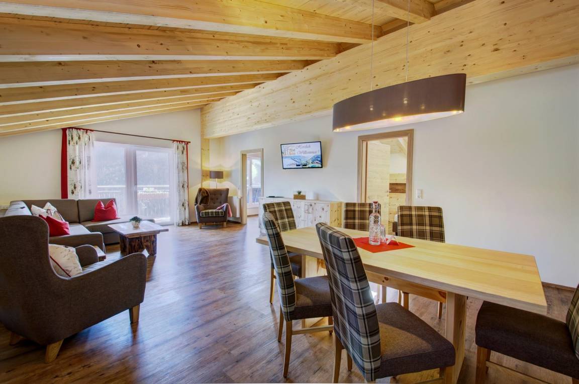 80 M² Aparthotelli ∙ 2 Makuuhuonetta ∙ 6 Vierasta - Zell am See