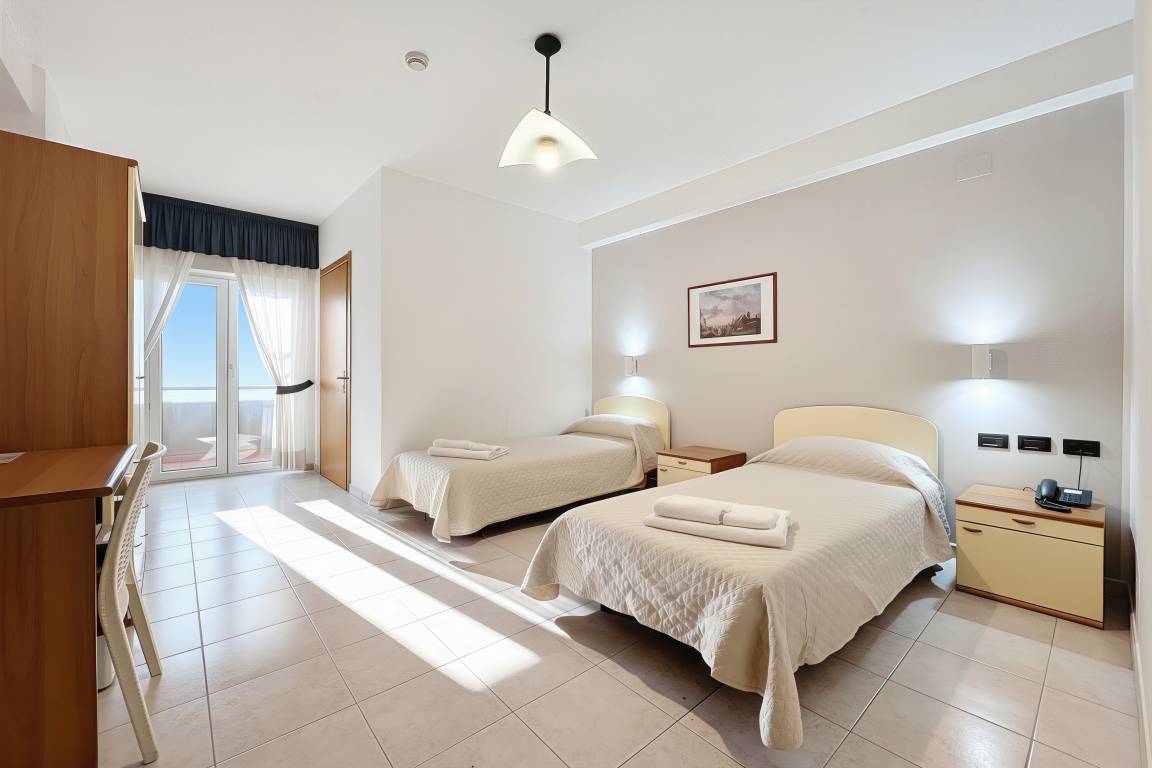 25 M² Bed And Breakfast ∙ 1 Camera Da Letto ∙ 2 Ospiti - Monte Sant'Angelo