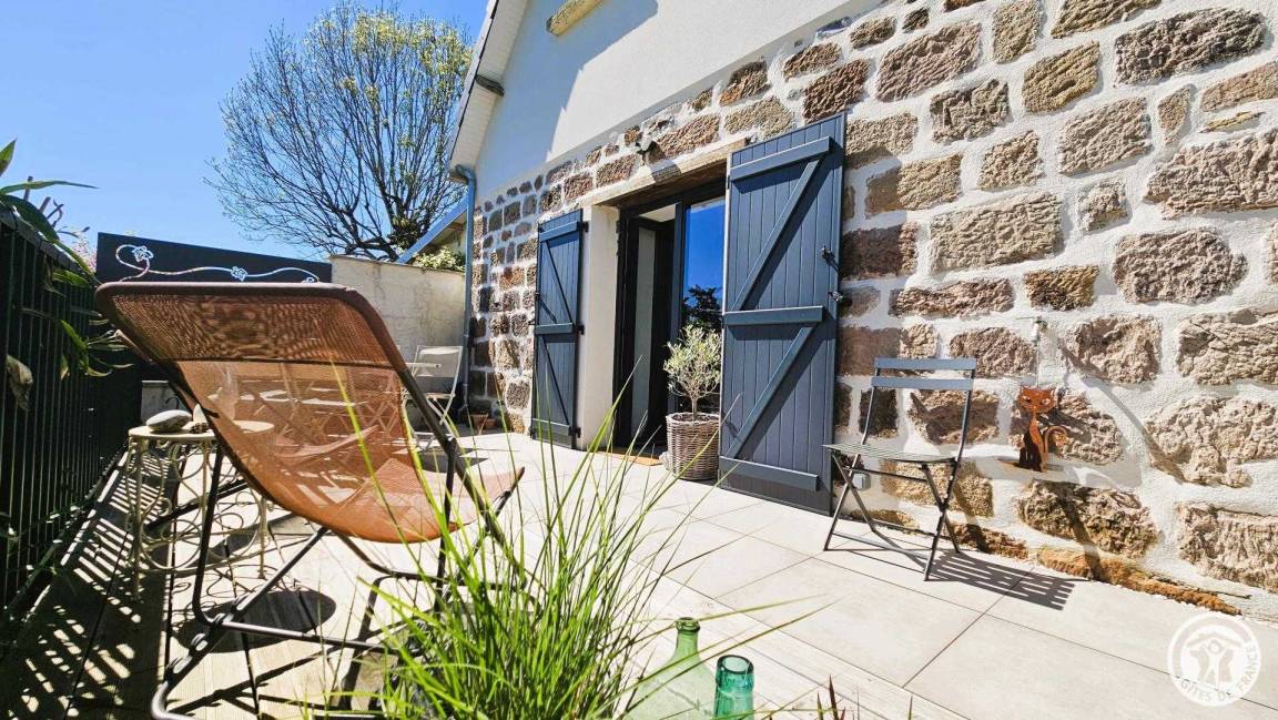 50 M² Gîte ∙ 1 Chambre ∙ 2 Personnes - Brive-la-Gaillarde