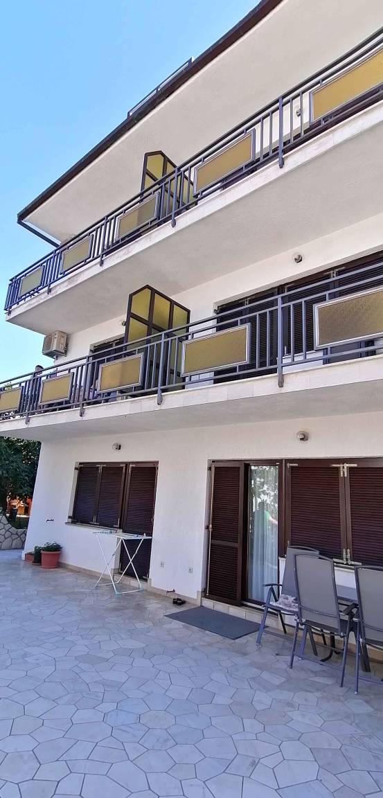80 M² Apartment ∙ 2 Bedrooms ∙ 4 Guests - Crikvenica
