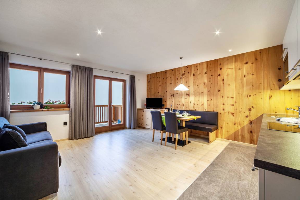 68 M² Ferienwohnung ∙ 2 Schlafzimmer ∙ 6 Gäste - Ulten