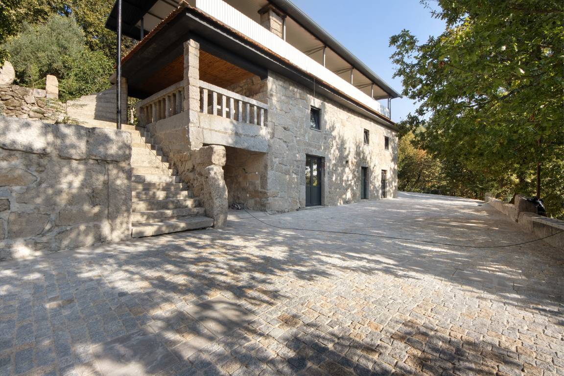 120 M² Fazenda ∙ 4 Quartos ∙ 8 Hóspedes - Penafiel