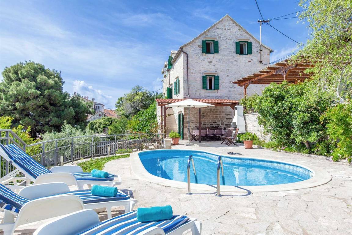 100 M² Villa ∙ 3 Schlafzimmer ∙ 6 Gäste - Brela