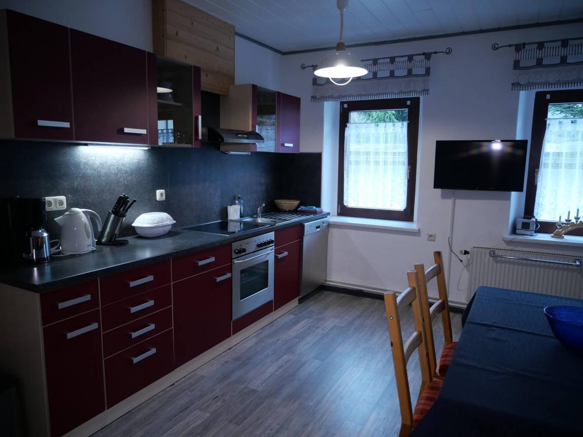 56 M² Ferienwohnung ∙ 1 Schlafzimmer ∙ 4 Gäste - Oberwiesenthal