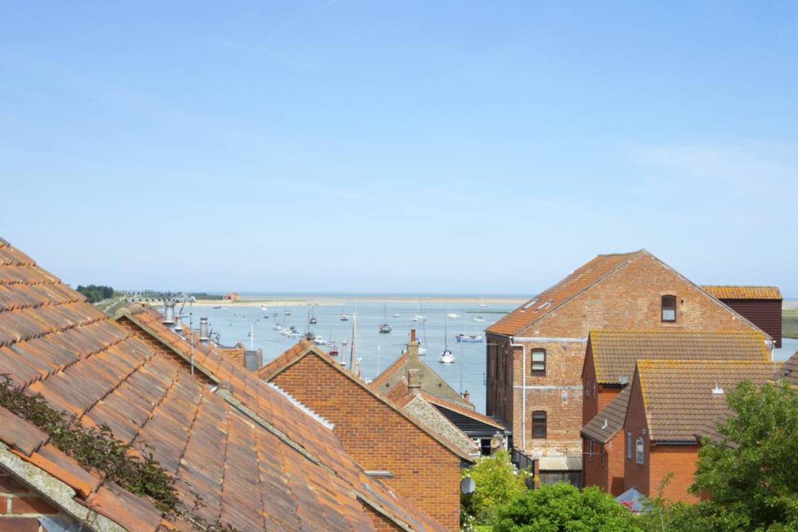Cottage ∙ 3 Bedrooms ∙ 6 Guests - Wells-next-the-Sea