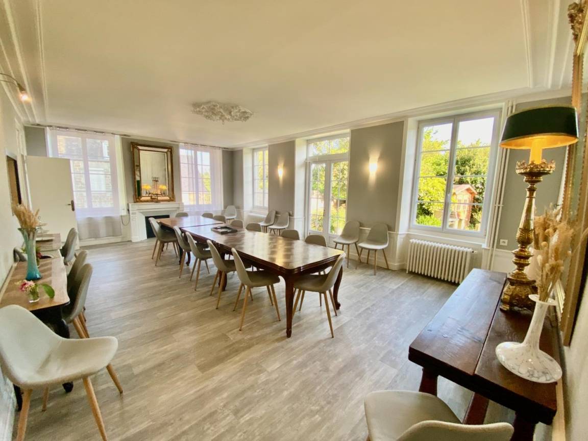 370 M² Gîte ∙ 12 Chambres ∙ 30 Personnes - Normandie