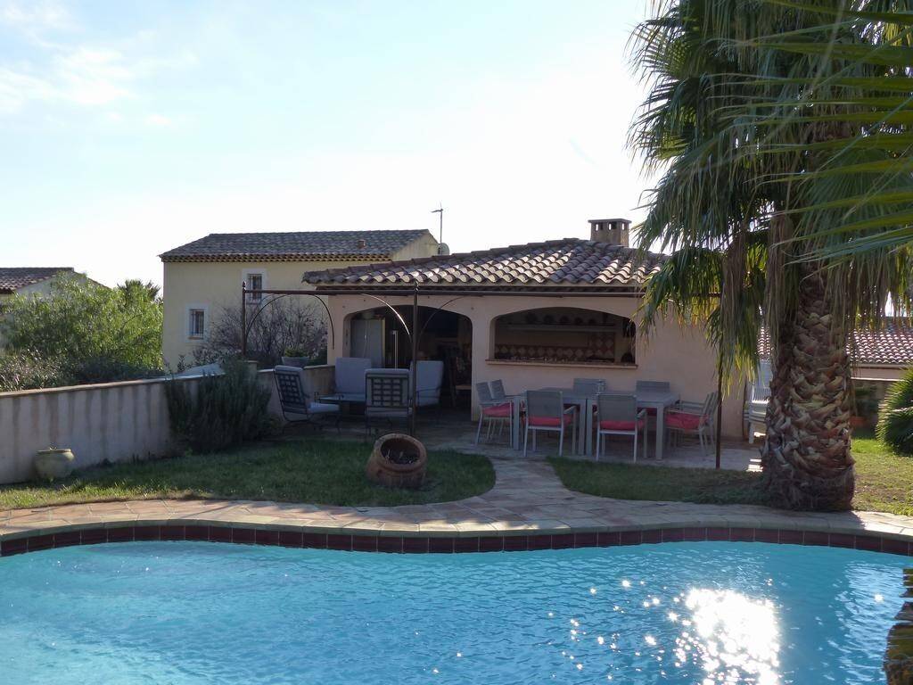 200 M² House ∙ 3 Bedrooms ∙ 8 Guests - Le Pradet