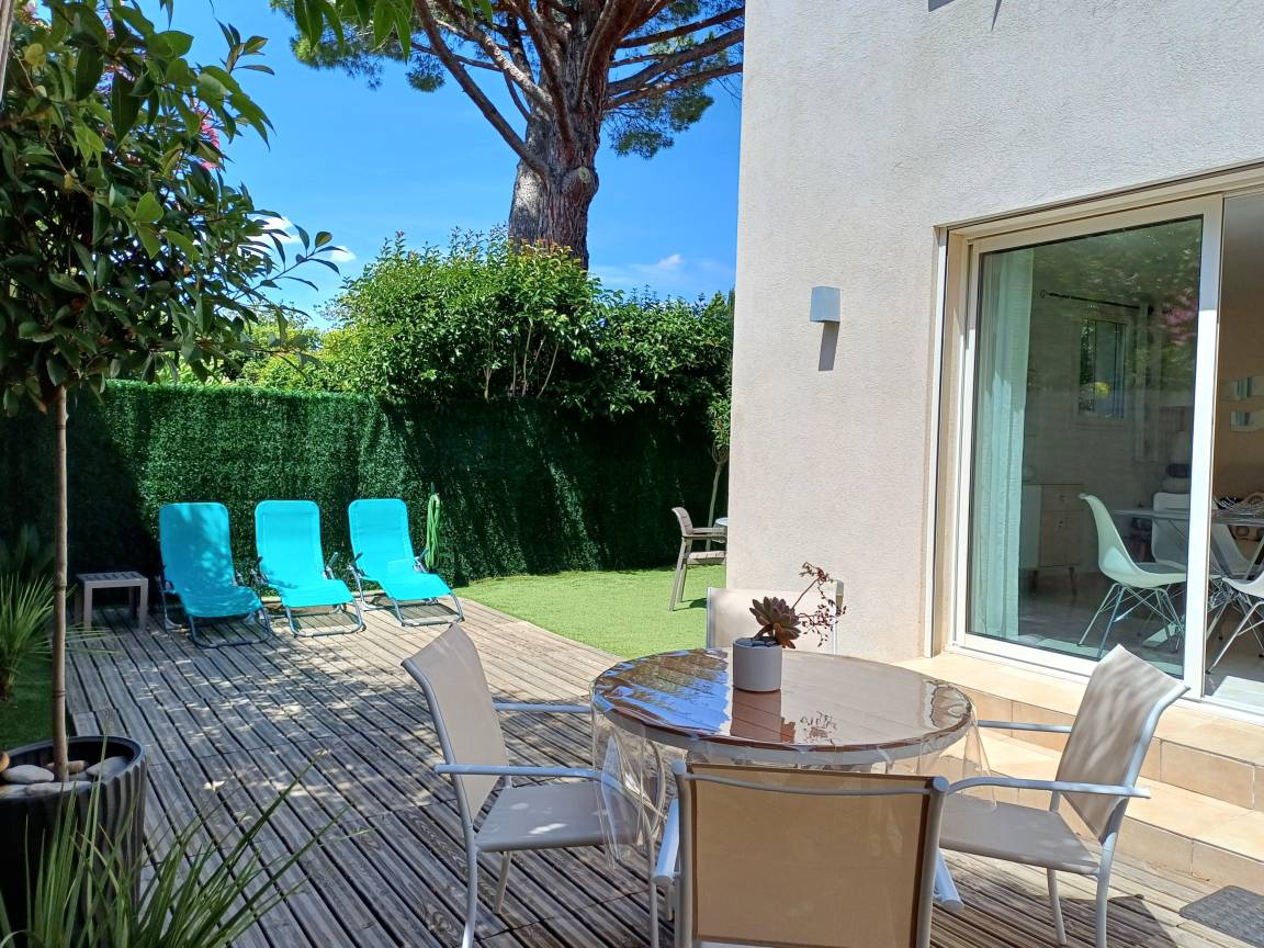 40 M² Appartement ∙ 1 Chambre ∙ 4 Personnes - Saint-Cyr-sur-Mer