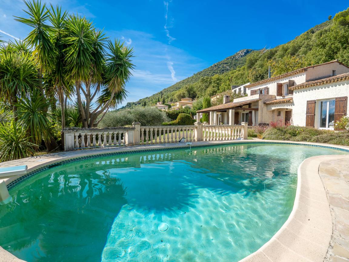 160 M² House ∙ 4 Bedrooms ∙ 8 Guests - Cagnes-sur-Mer