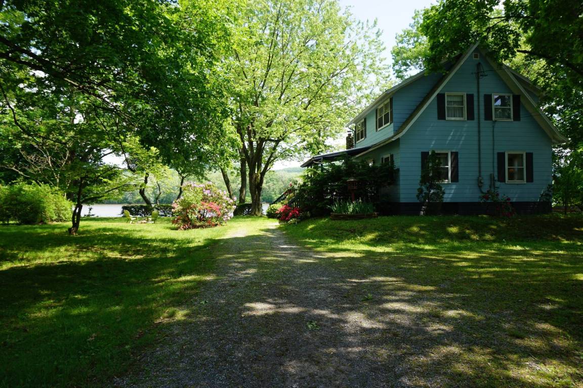 264 M² House ∙ 4 Bedrooms ∙ 4 Guests - Northumberland, PA