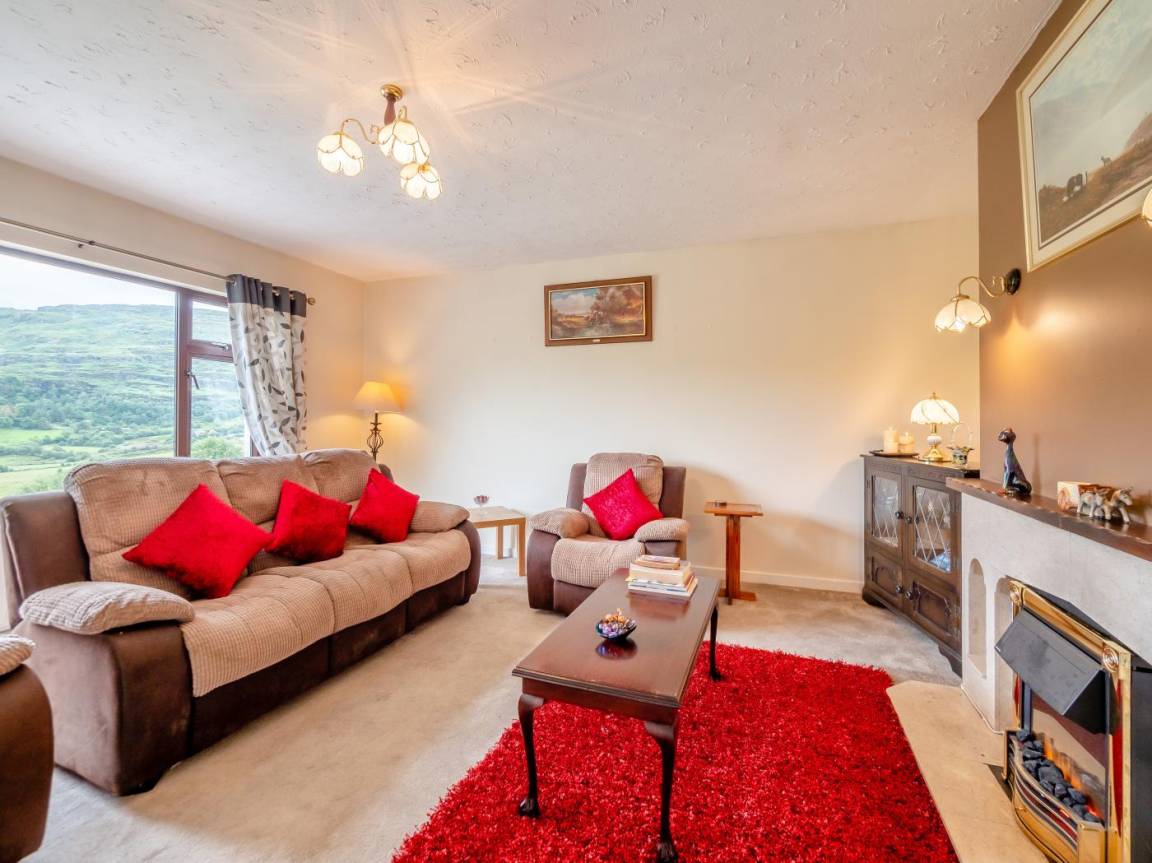 House ∙ 3 Bedrooms ∙ 5 Guests - Kenmare