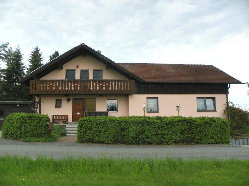 55 M² Ferienwohnung ∙ 2 Schlafzimmer ∙ 4 Gäste - Bischofsgrün