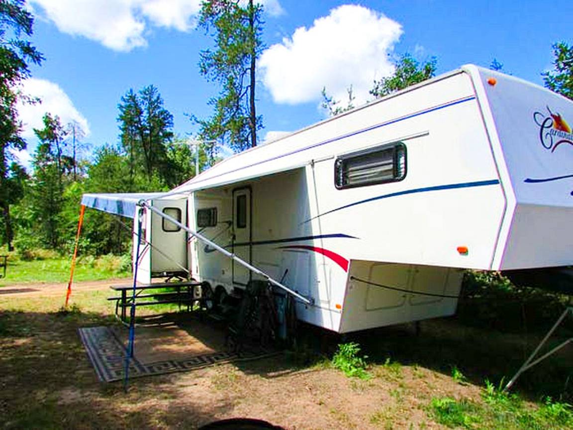 Caravan ∙ 1 Bedroom ∙ 4 Guests - Michigan