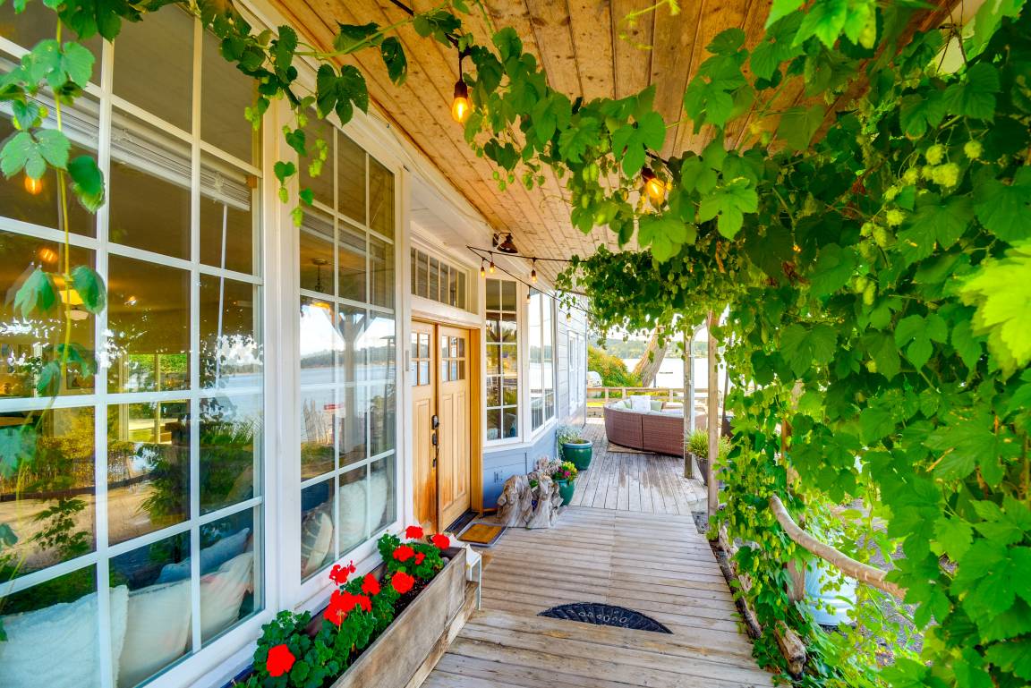 160 M² House ∙ 3 Bedrooms ∙ 6 Guests - Fox Island, WA