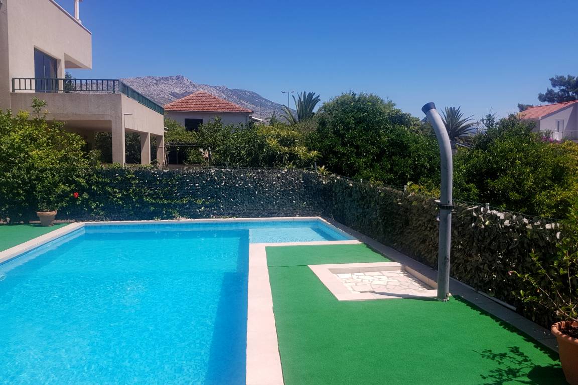 82 M² Apartment ∙ 3 Bedrooms ∙ 7 Guests - Trpanj