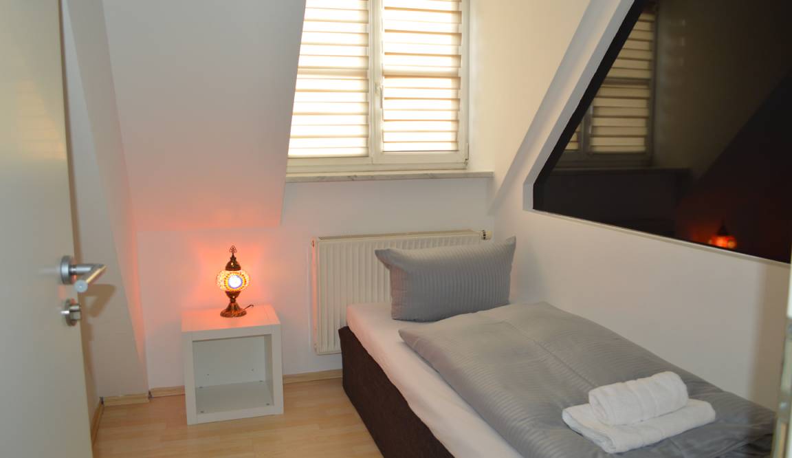 135 M² アパートメント ∙ 寝室: 3 ∙ ゲスト7 人 - ミュンヘン