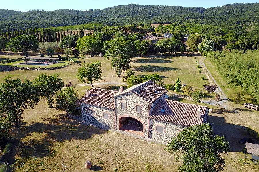 Farmhouse ∙ 3 Bedrooms ∙ 6 Guests - Bolsena