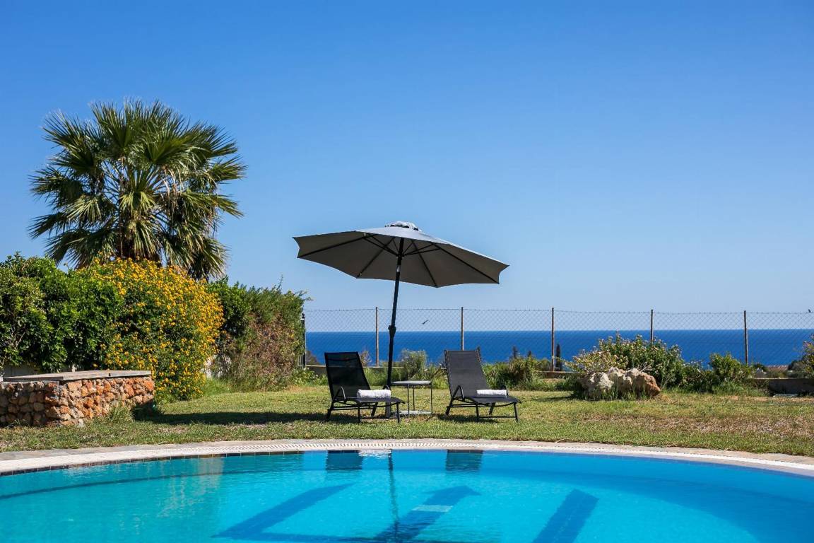 90 M² Villa ∙ 2 Bedrooms ∙ 4 Guests - Lindos