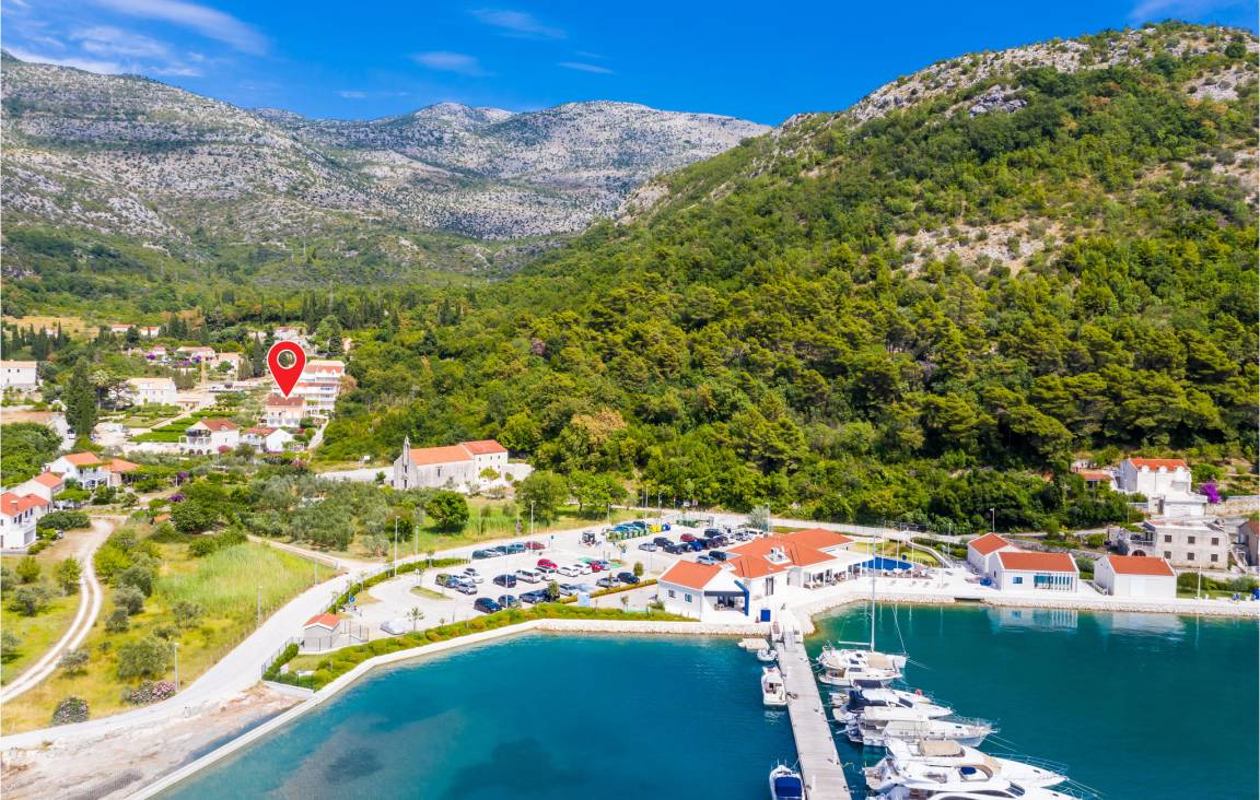 60 M² Apartment ∙ 2 Bedrooms ∙ 4 Guests - Slano