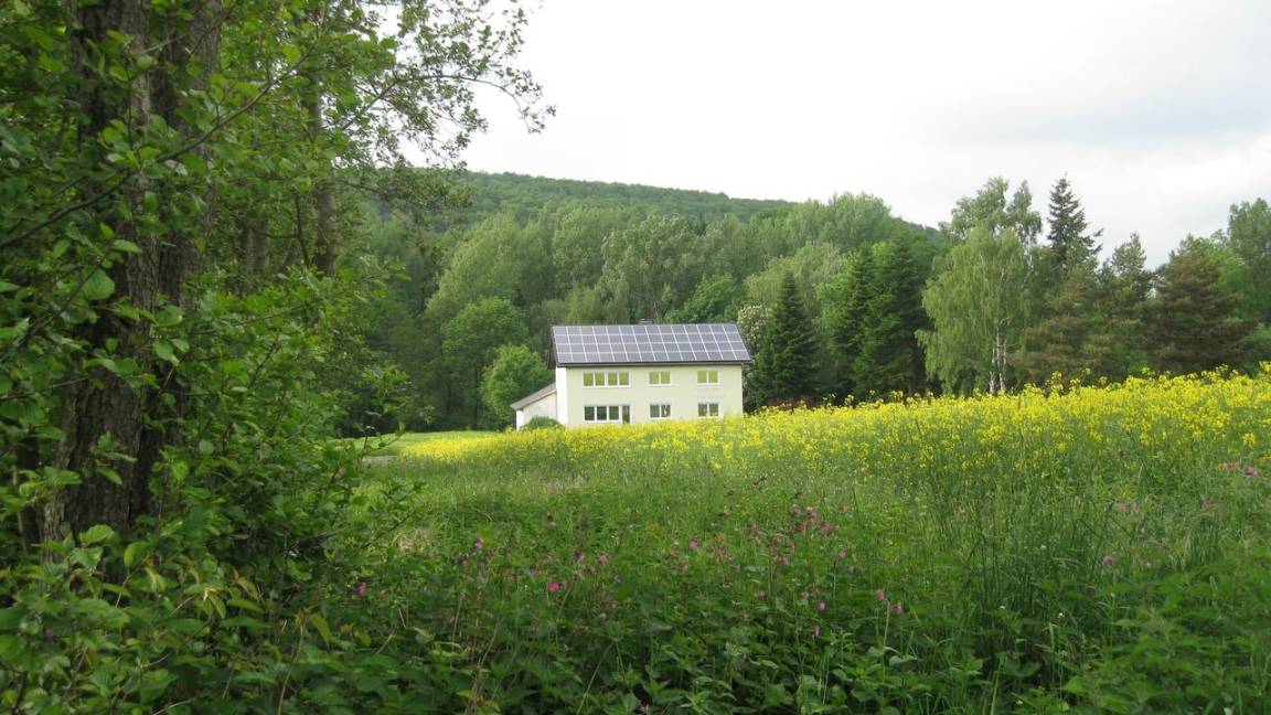 90 M² Ferienwohnung ∙ 2 Schlafzimmer ∙ 6 Gäste - Fritzlar