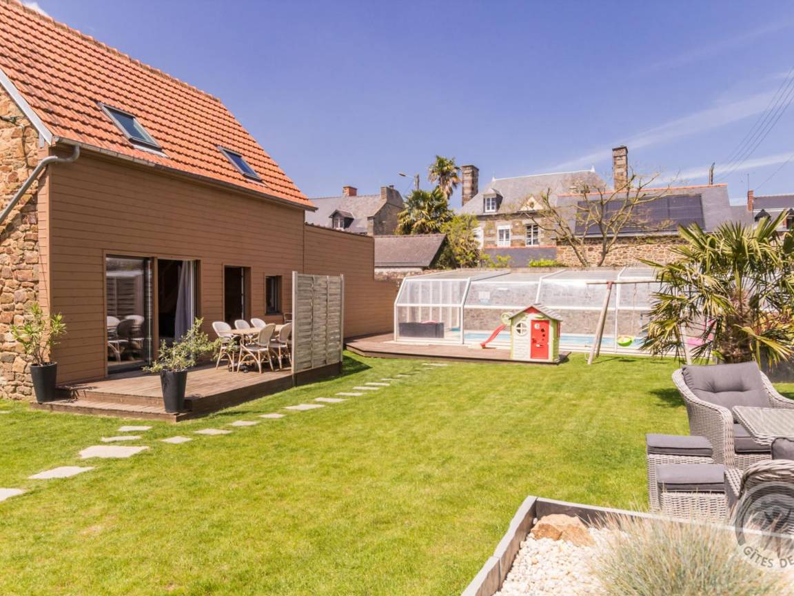 65 M² Cottage ∙ 2 Chambres ∙ 4 Personnes - Pontorson