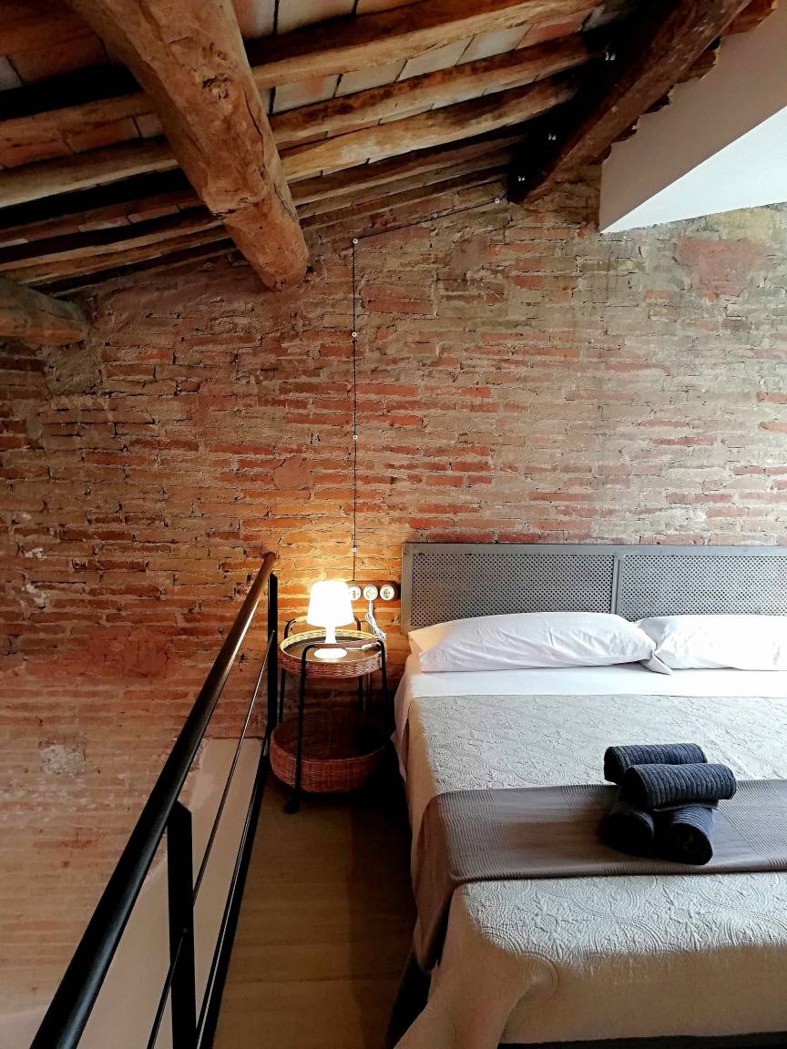 70 M² Apartamento ∙ 1 Habitación ∙ 3 Huéspedes - Badalona