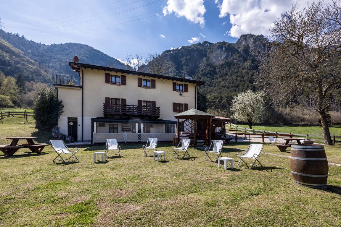 70 M² Appartement ∙ 2 Slaapkamers ∙ 4 Gasten - Limone Sul Garda